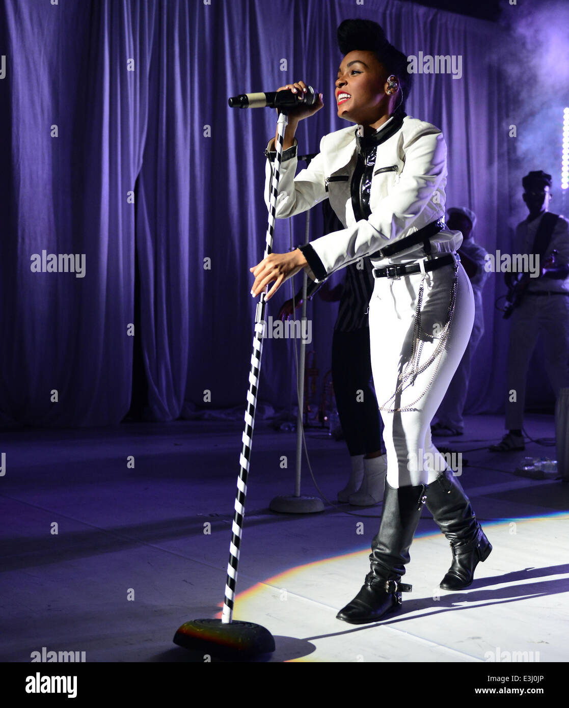 Janelle Monae performs in 'The Electric Tour' concert at Fillmore Miami ...