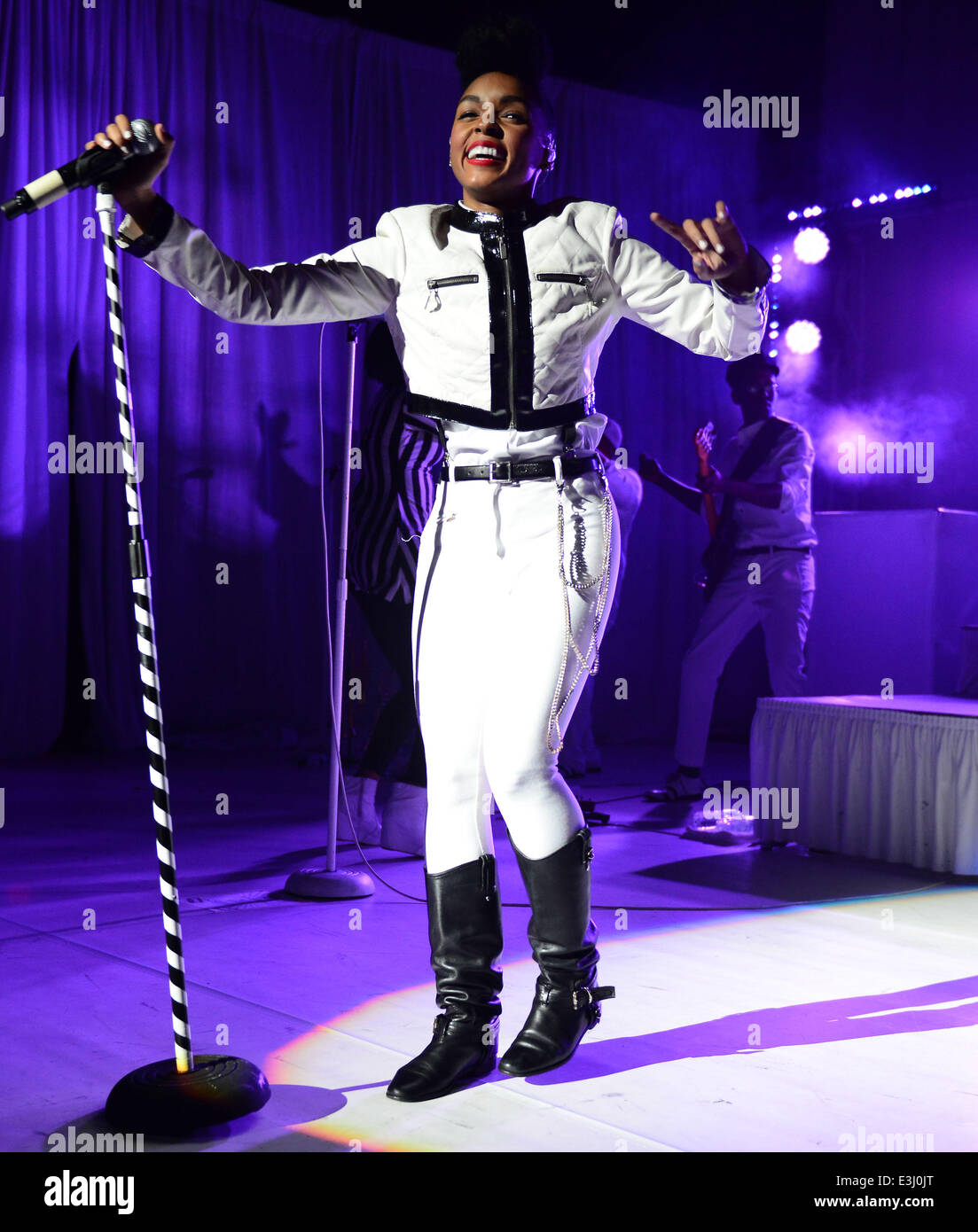 Janelle Monae performs in 'The Electric Tour' concert at Fillmore Miami ...
