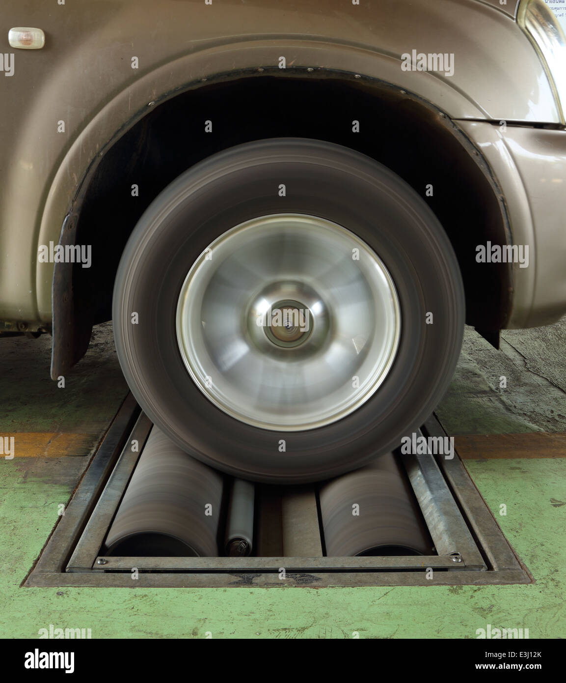 brake testing system of a car Stock Photo - Alamy