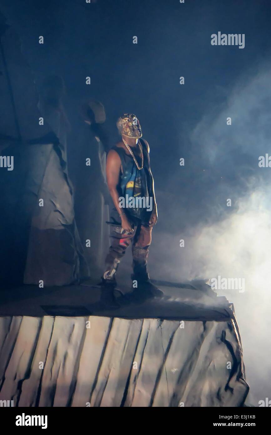 Kanye West performs to a sold-out crowd at Madison Square Garden as ...