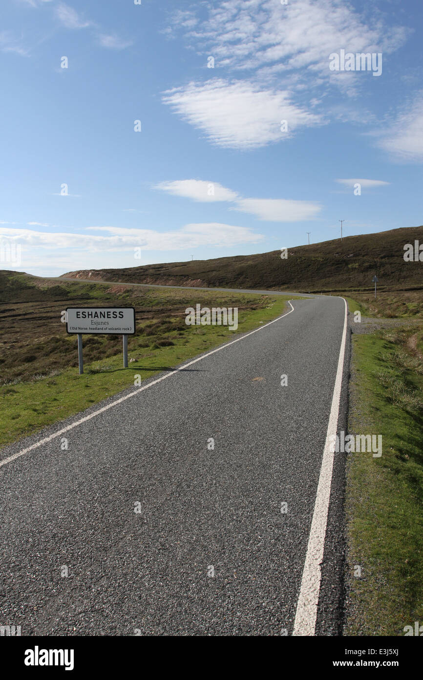 Shetland road sign hi-res stock photography and images - Alamy