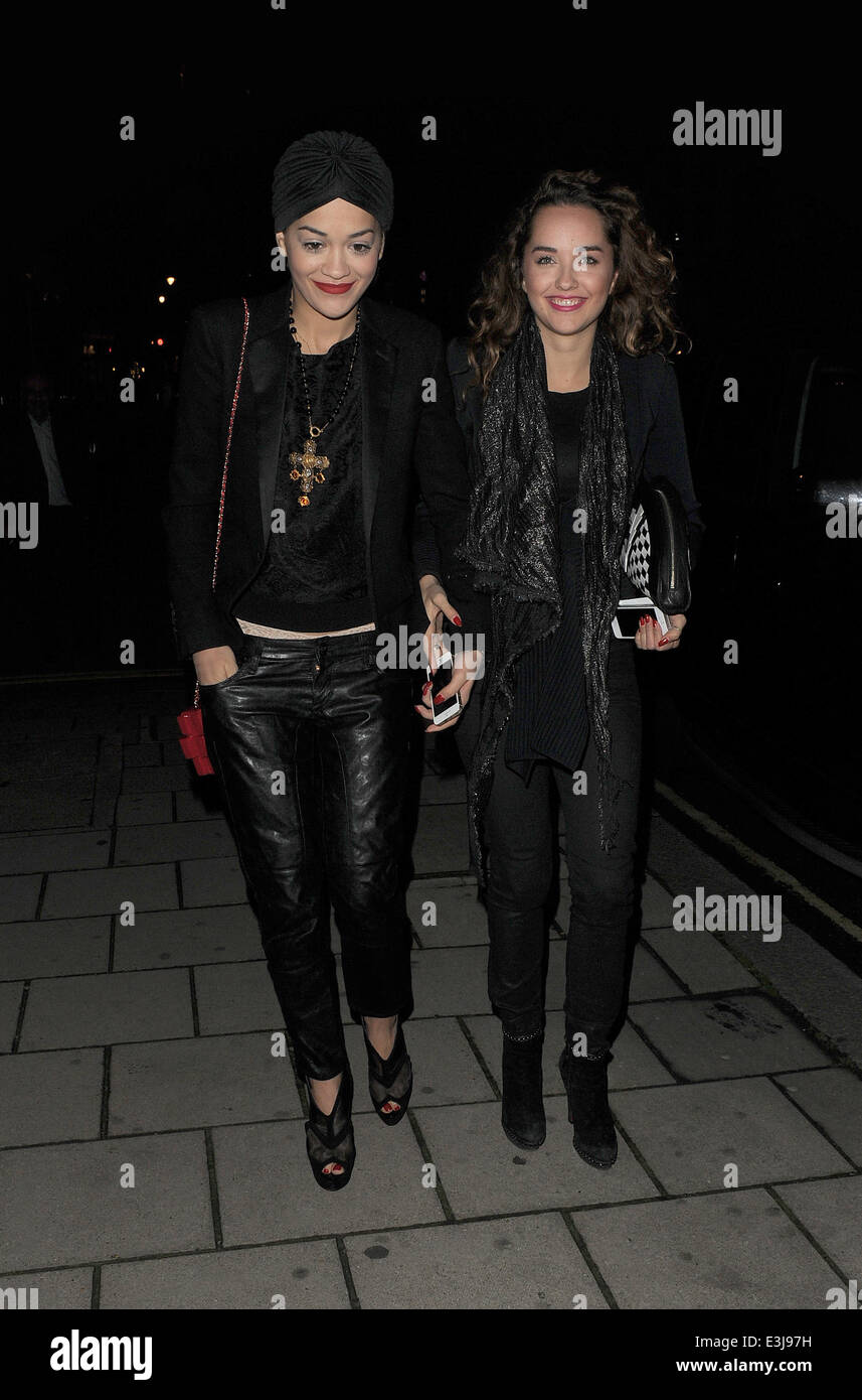 Rita ora mother vera ora High Resolution Stock Photography and Images ...