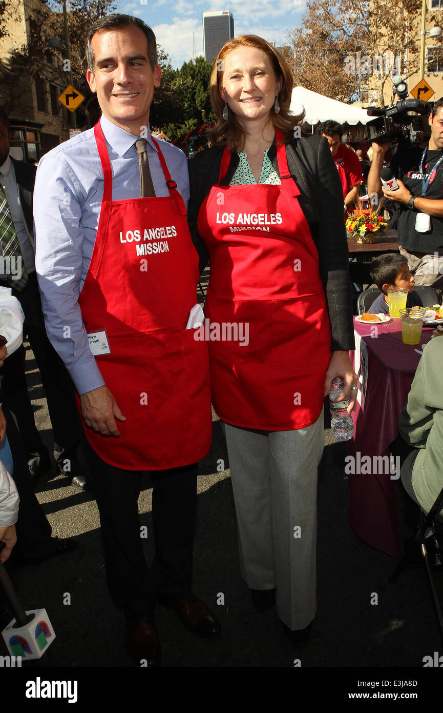 LA Mission's Annual Thanksgiving For The Homeless Featuring: Mayor,Eric ...