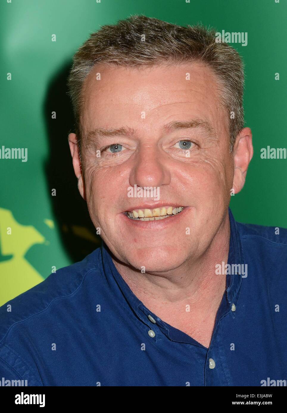 Madness singer Suggs signs his book 'That Close' at Easons O'Connell ...