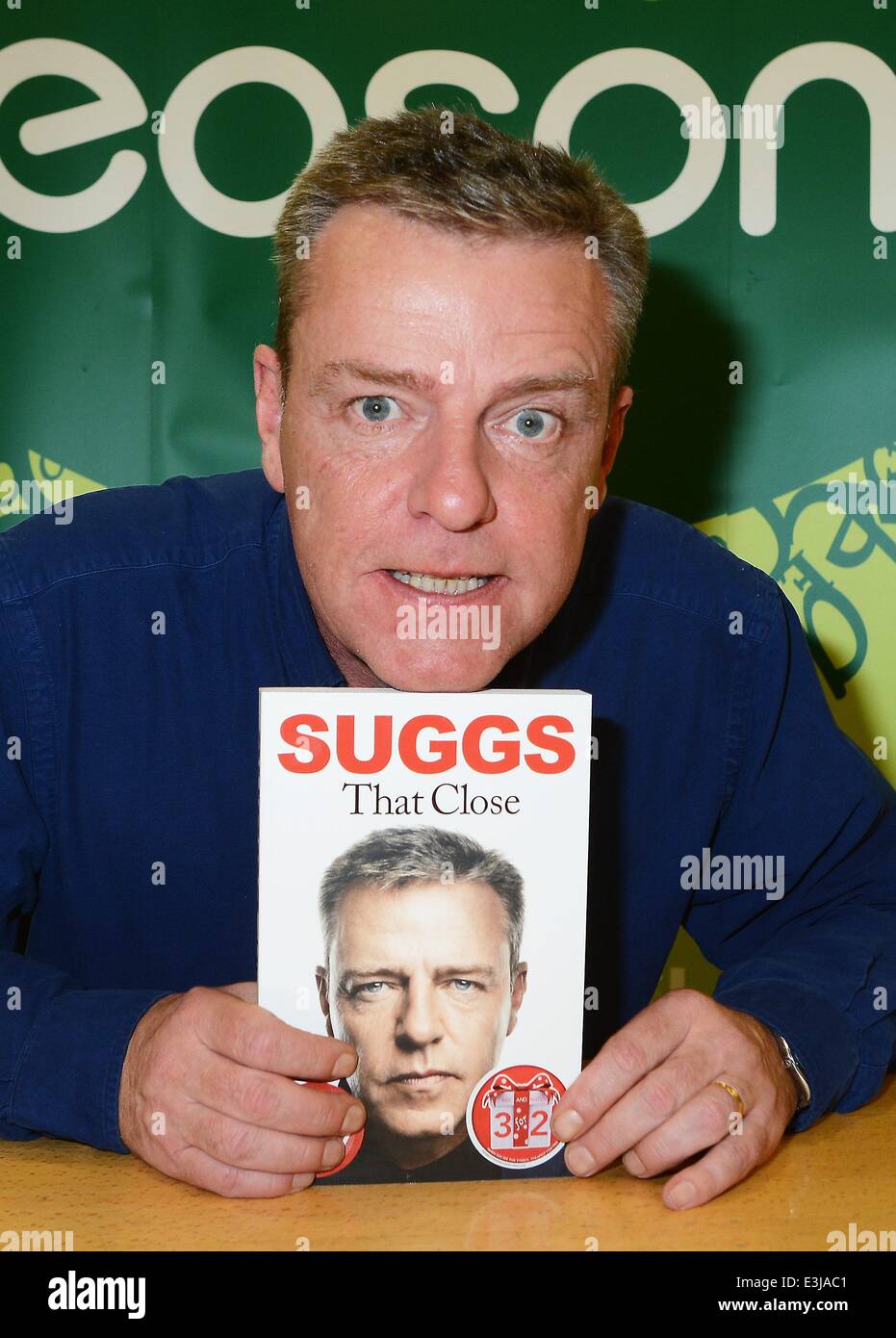 Madness singer Suggs signs his book 'That Close' at Easons O'Connell ...