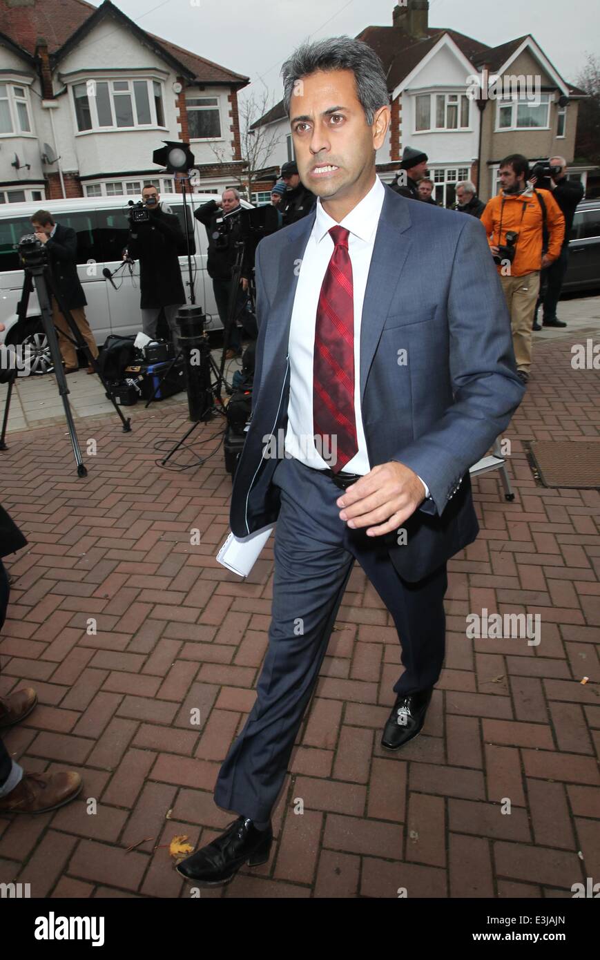 Charles Saatchi arrives at courtcase for Nigella Lawson's assistants ...
