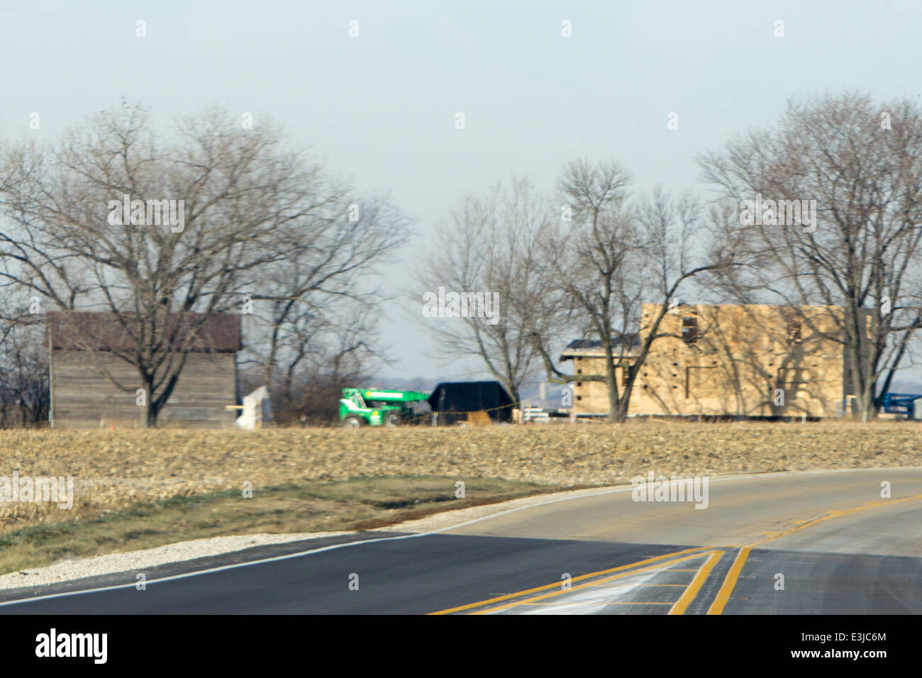 Batman vs Superman 'Kent Farm' film set construction Where: Yorkville ...