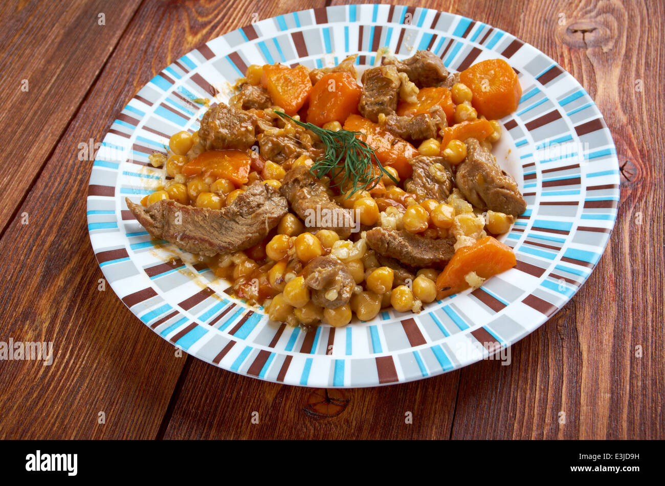 Cholent or Hamin - is a traditional Jewish stew. basic ingredients of ...
