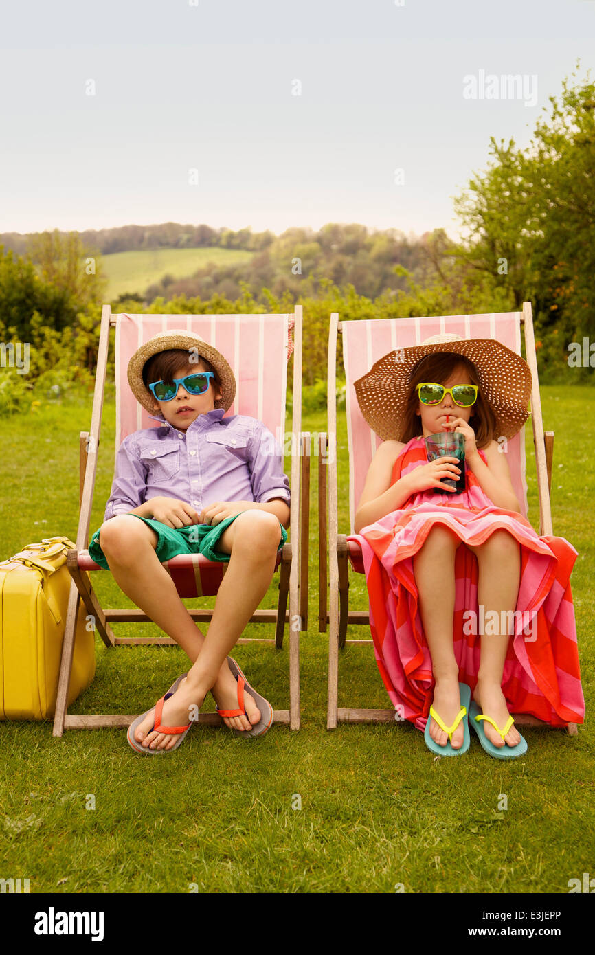 Boy girl playing on deck hi-res stock photography and images - Alamy