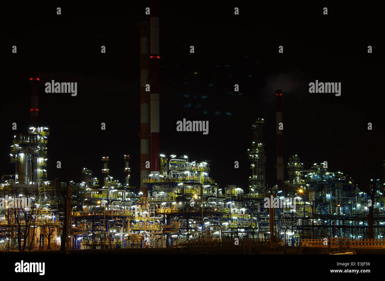 Night view construction site in hi-res stock photography and images - Alamy