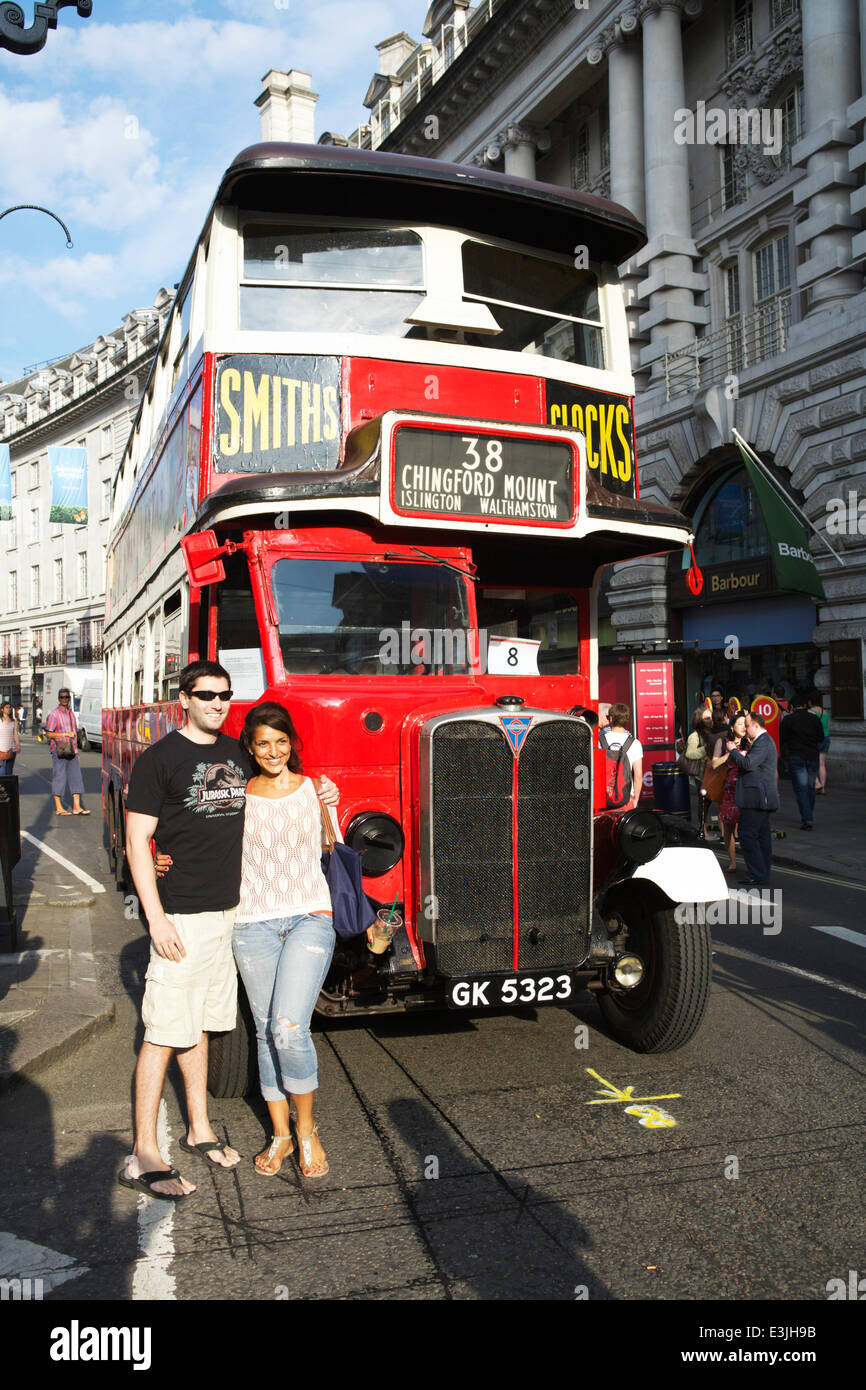 1949 bus hi-res stock photography and images - Alamy