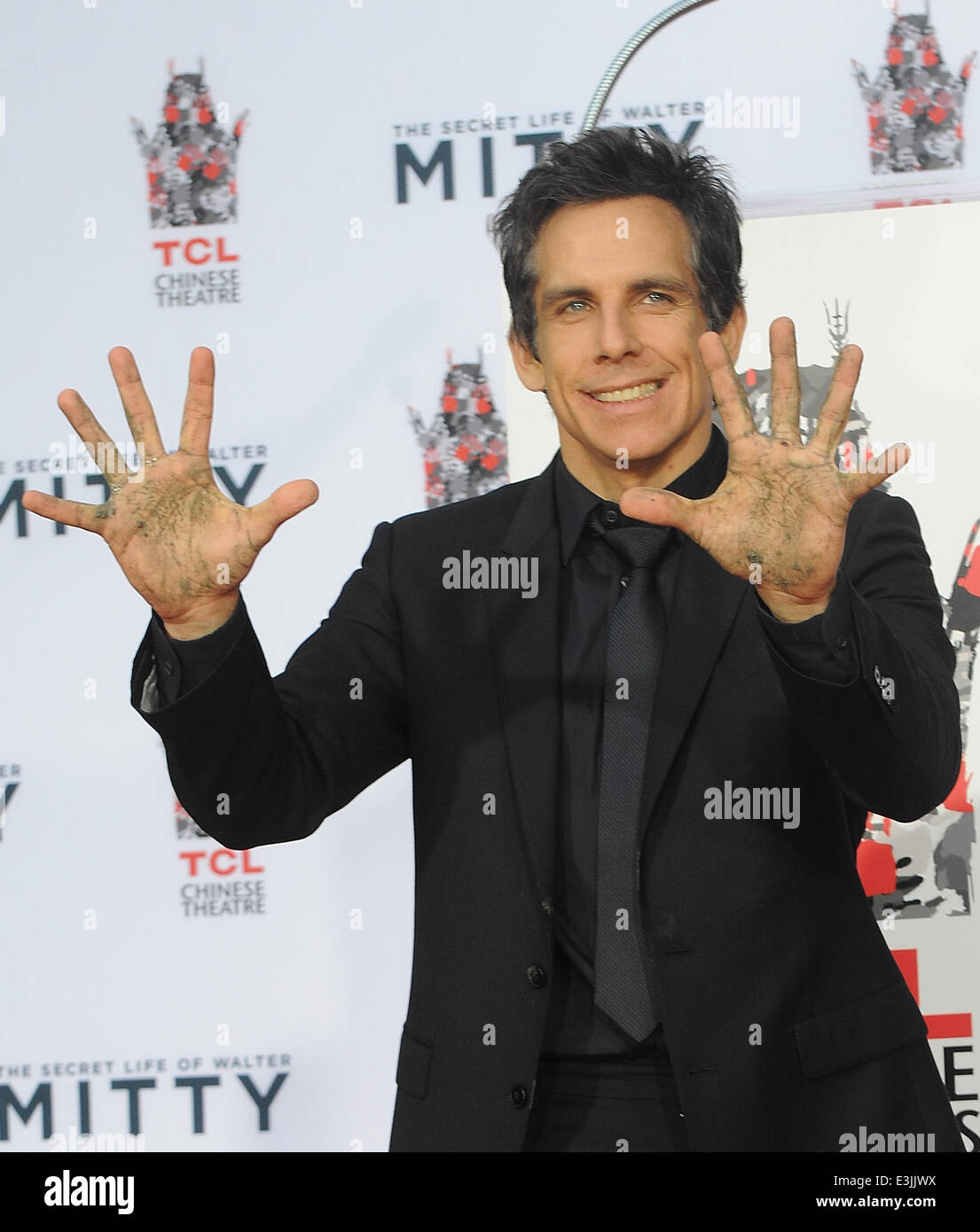 Ben Stiller's hand and footprint ceremony at TCL Chinese Theater ...