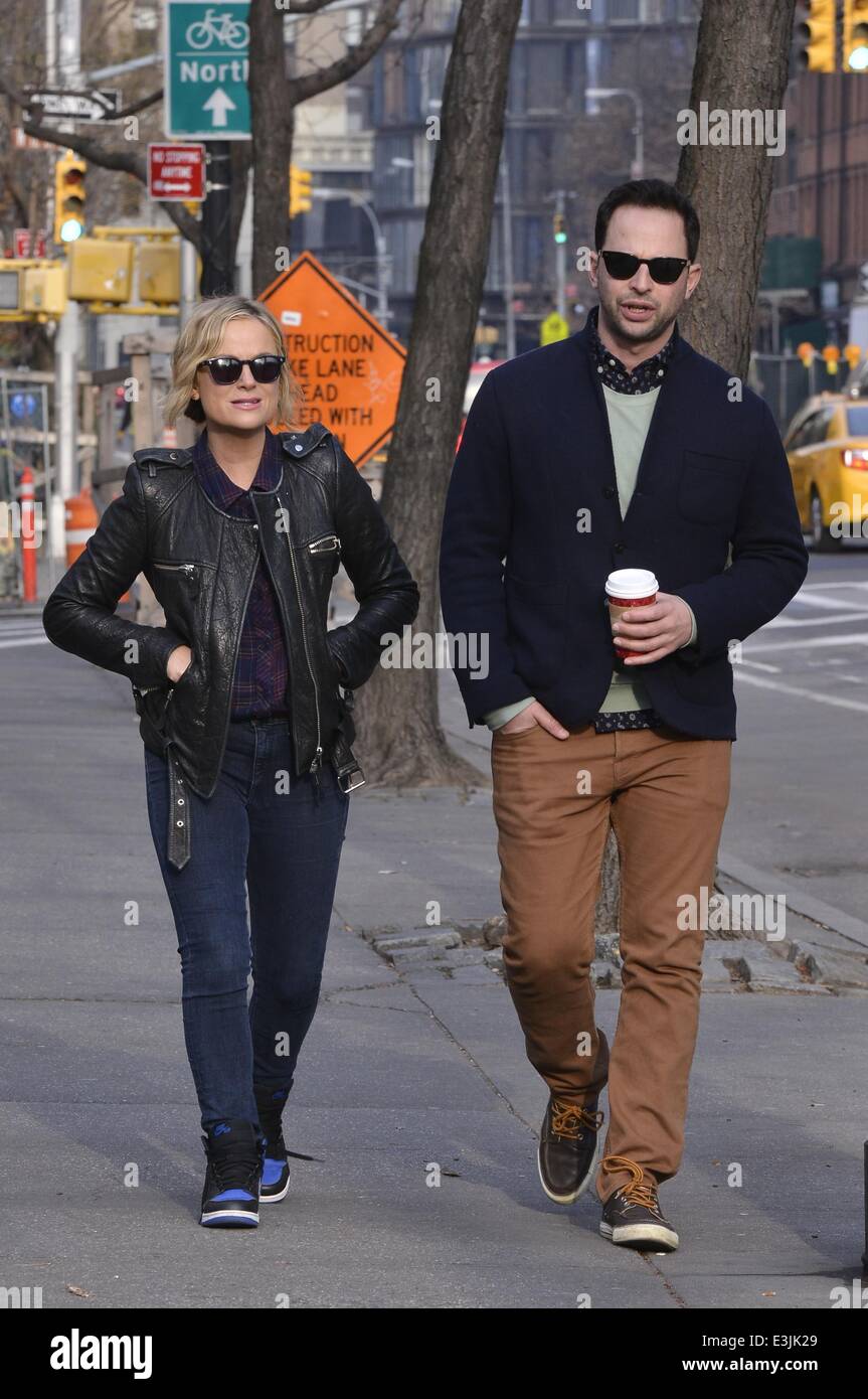 Amy Poehler Nick Kroll Beach