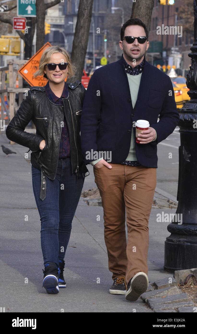 Nick Kroll Amy Poehler Beach