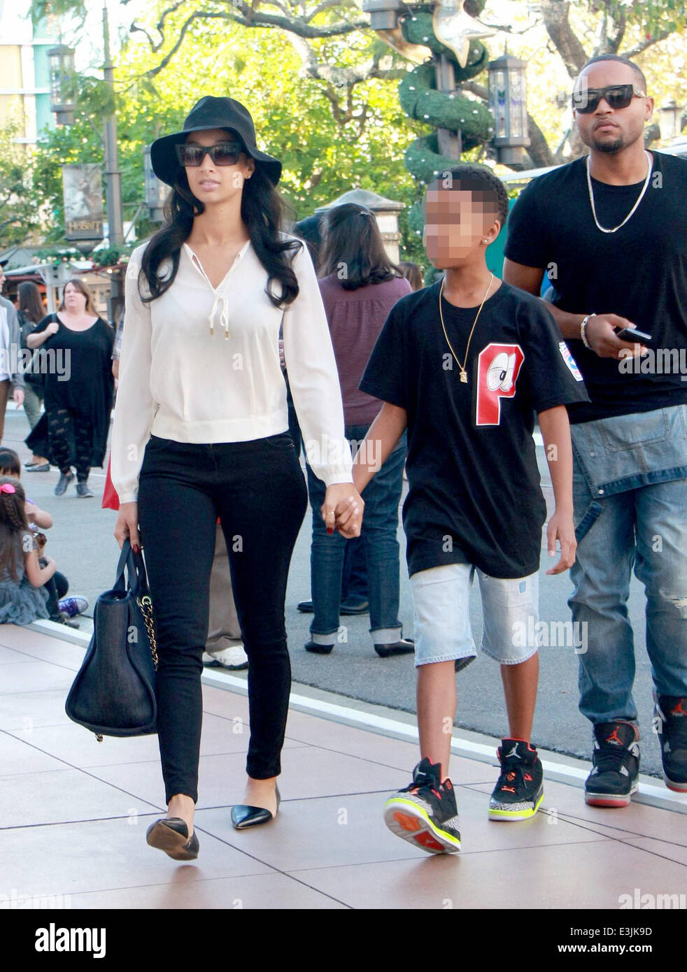 Draya Michele from 'Basketball Wives LA' shopping at The Grove with her ...