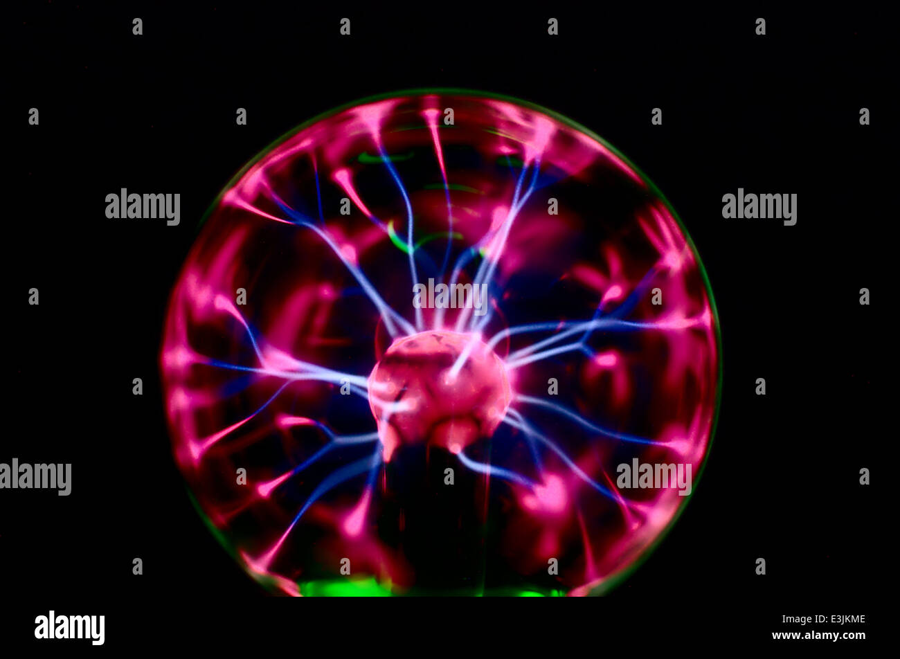 Plasma arc hi-res stock photography and images - Alamy