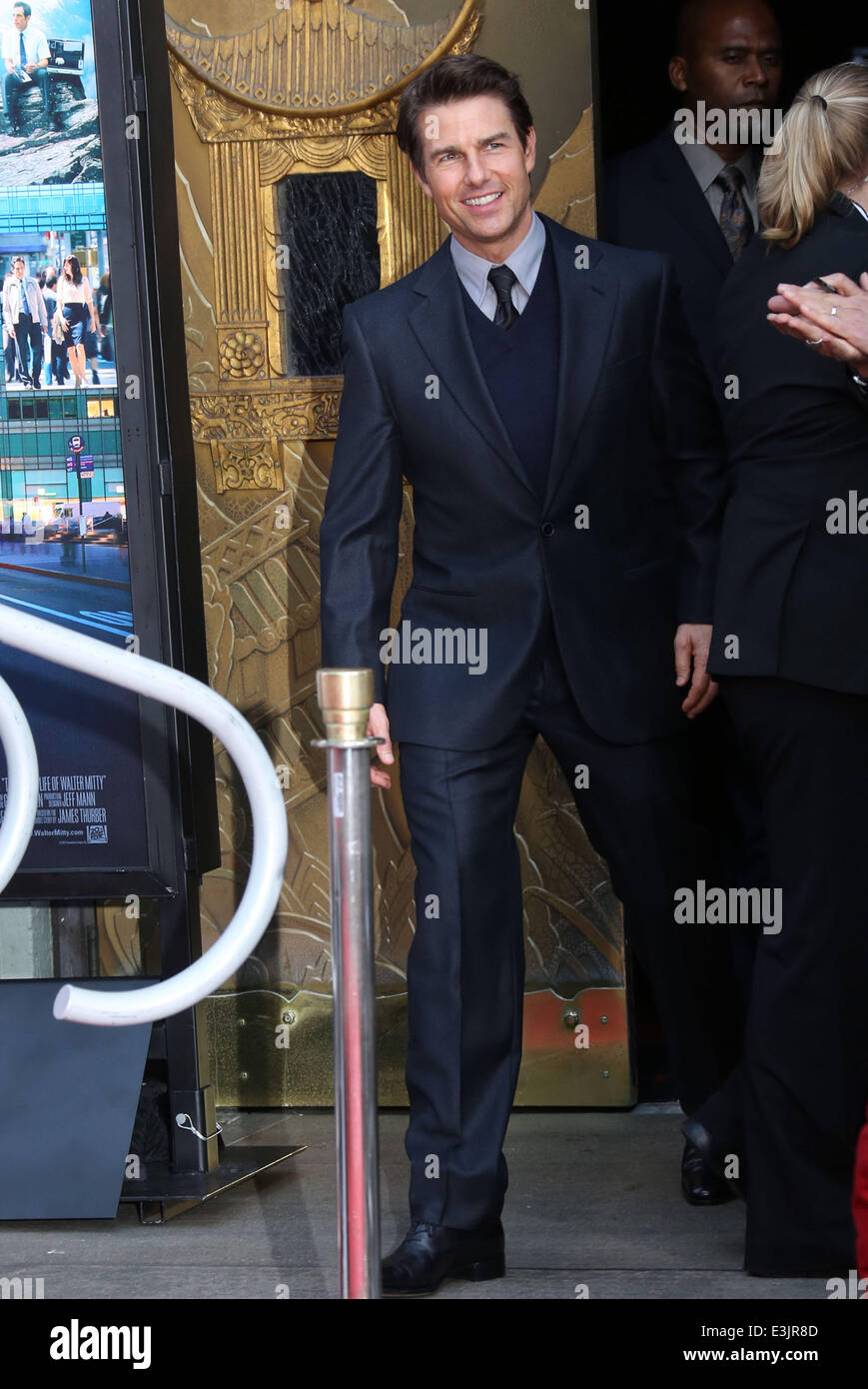 Ben Stiller Hand/Footprint Ceremony At TCL Chinese Theatre Featuring ...