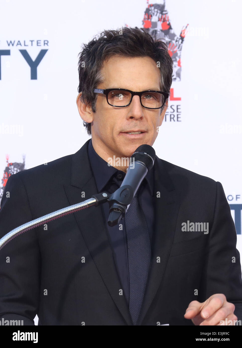 Ben Stiller Hand/Footprint Ceremony At TCL Chinese Theatre Featuring ...
