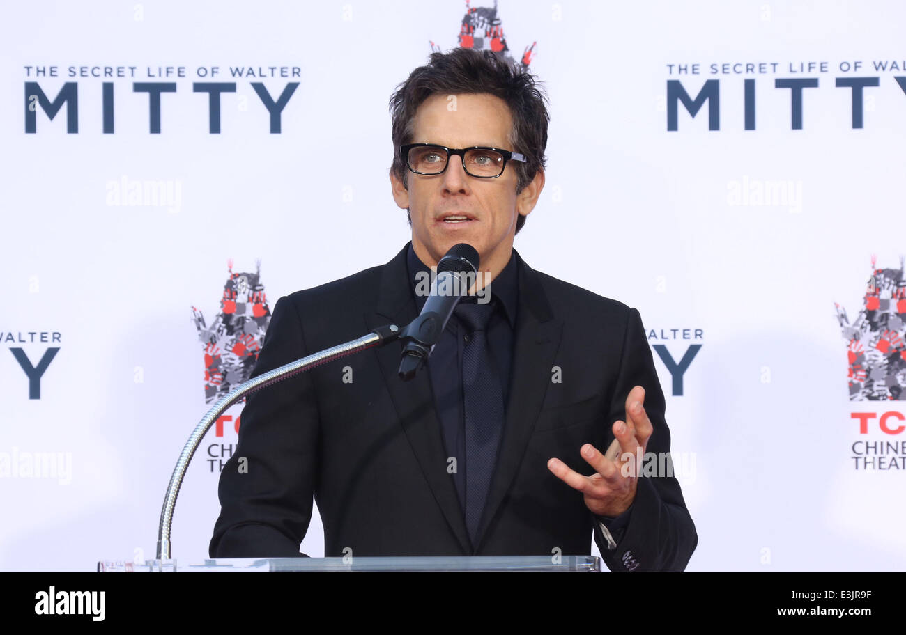Ben Stiller Hand/Footprint Ceremony At TCL Chinese Theatre Featuring ...