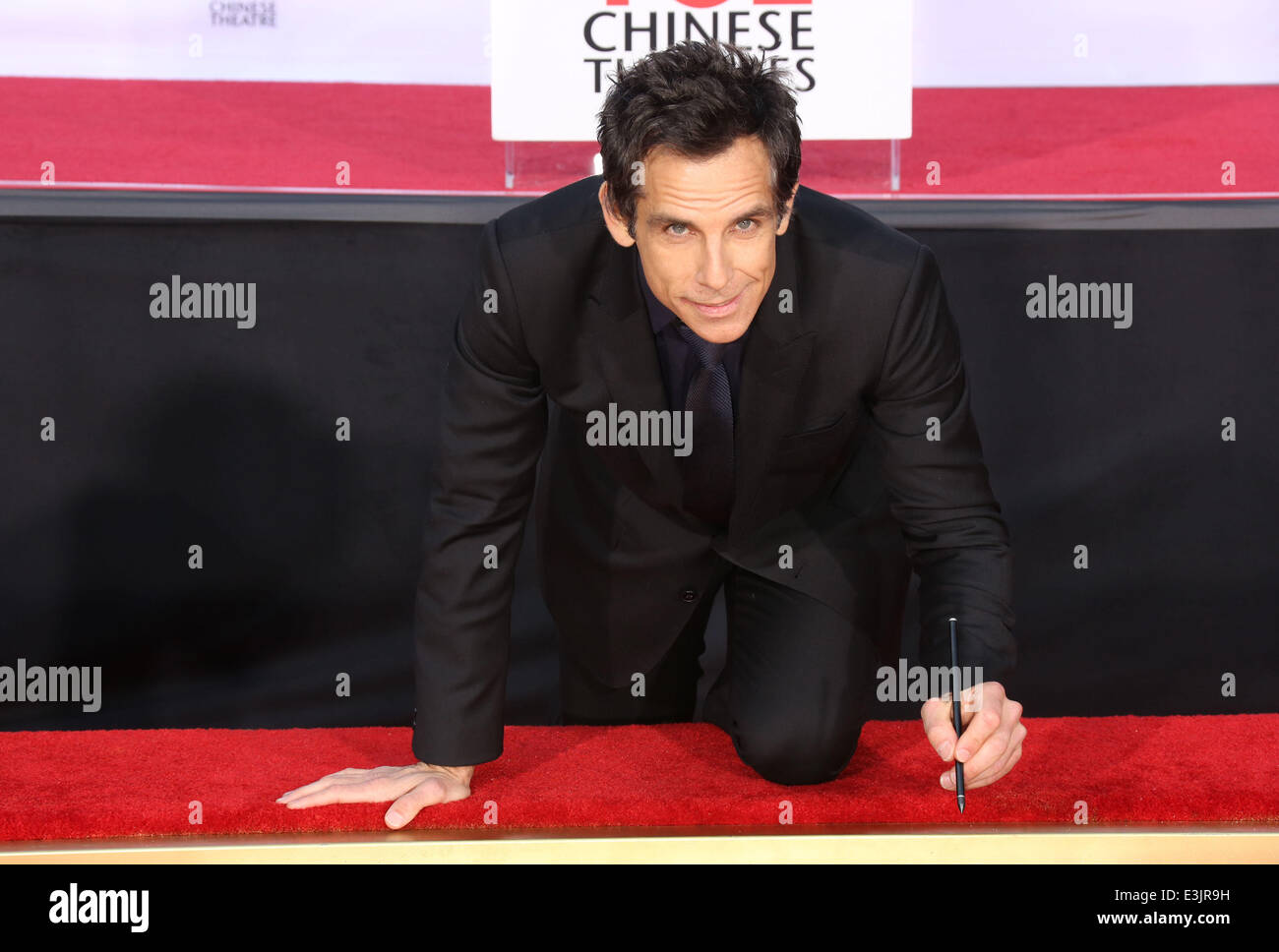Ben Stiller Hand/Footprint Ceremony At TCL Chinese Theatre Featuring ...