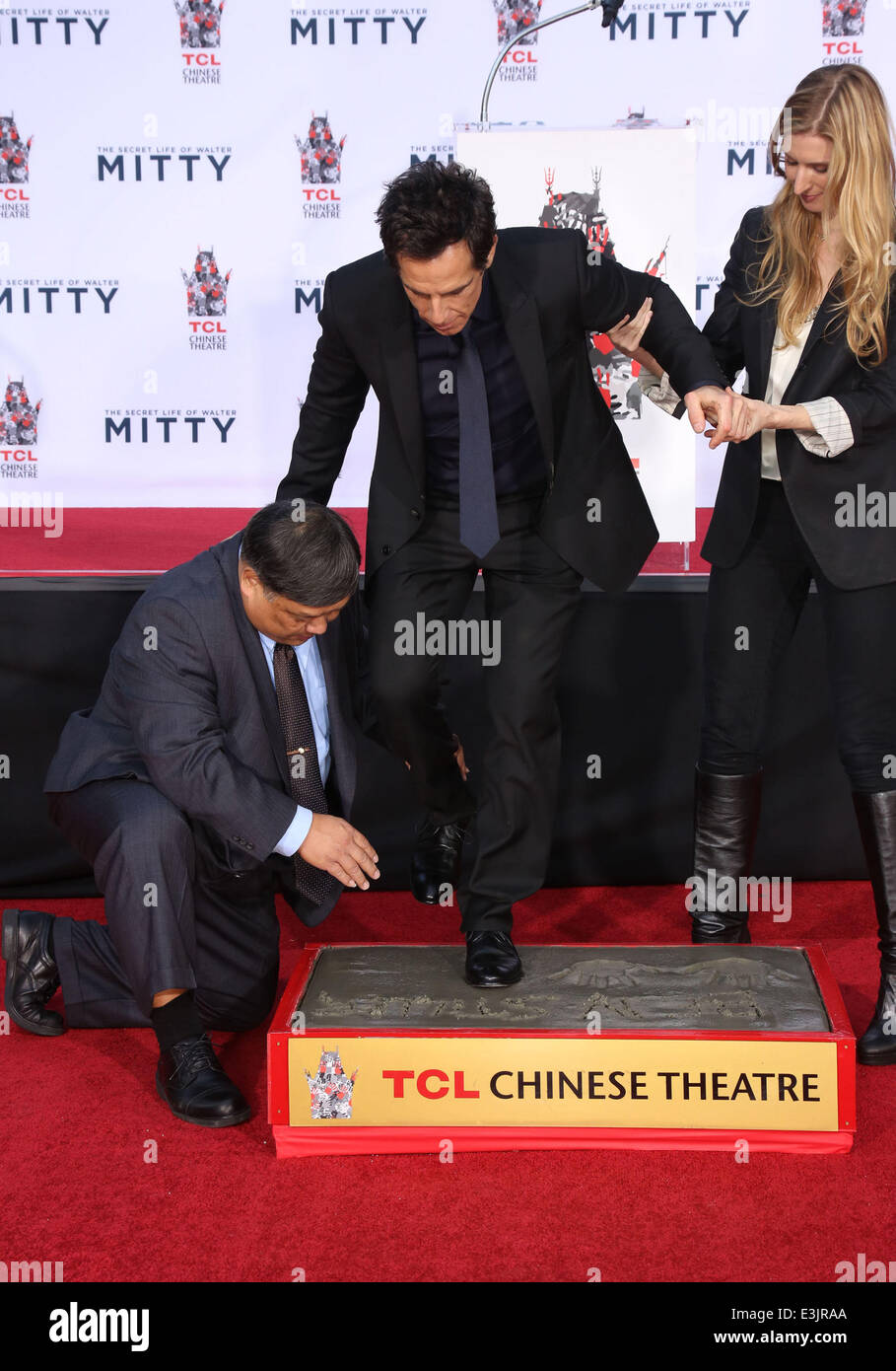 Ben Stiller Hand/Footprint Ceremony At TCL Chinese Theatre Featuring ...
