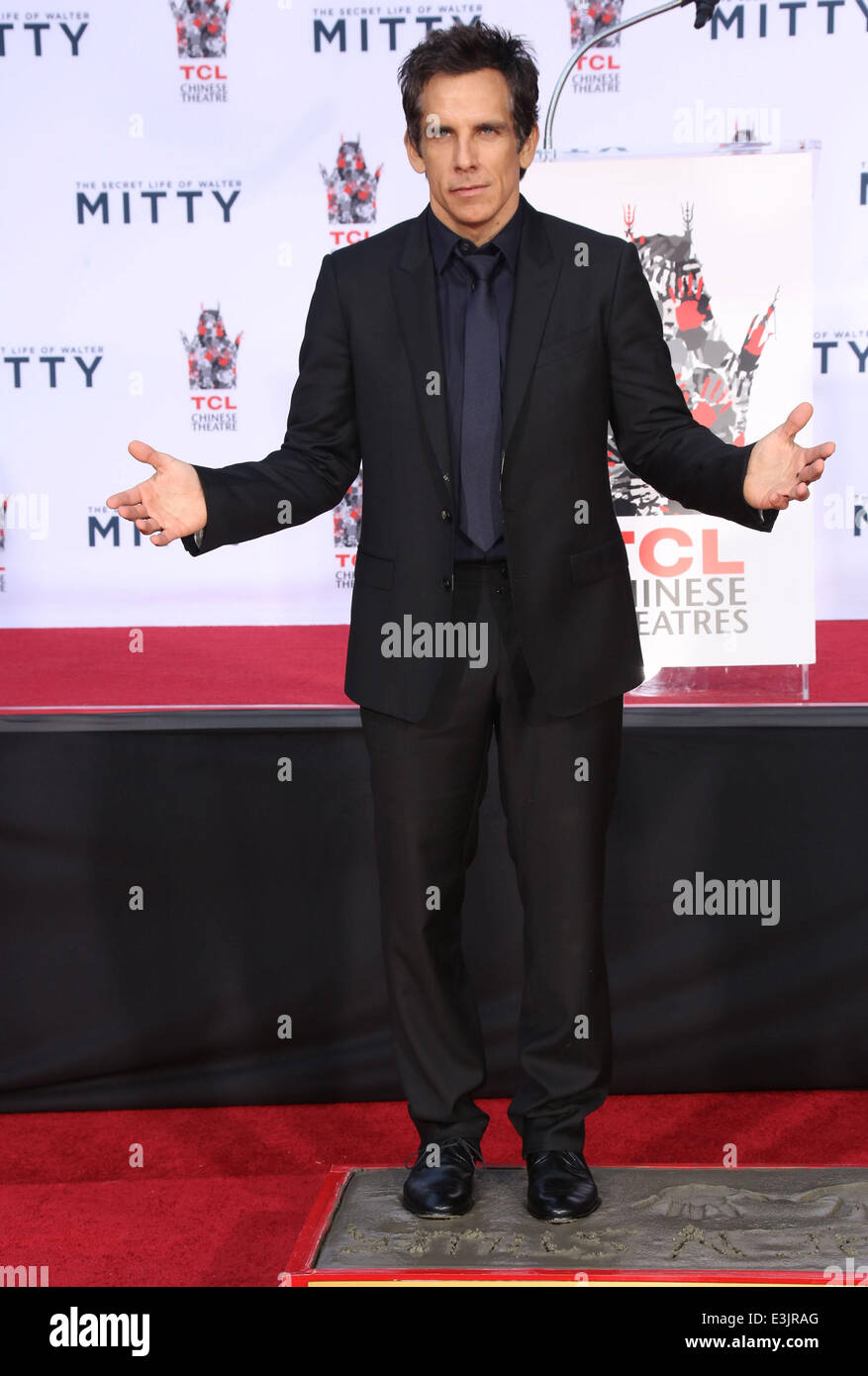 Ben Stiller Hand/Footprint Ceremony At TCL Chinese Theatre Featuring ...