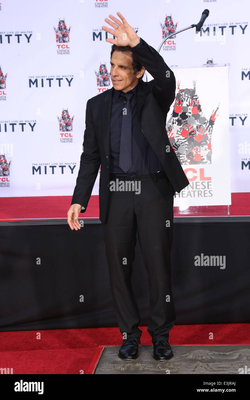 Ben Stiller Hand/Footprint Ceremony At TCL Chinese Theatre Featuring ...