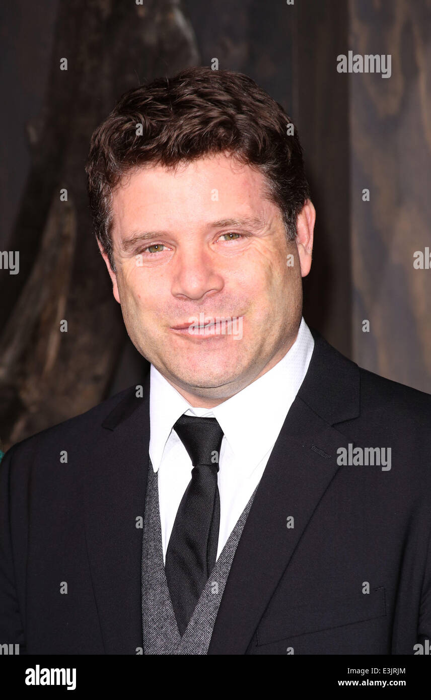 The Hobbit: The Desolation Of Smaug - Los Angeles Premiere At The TCL ...