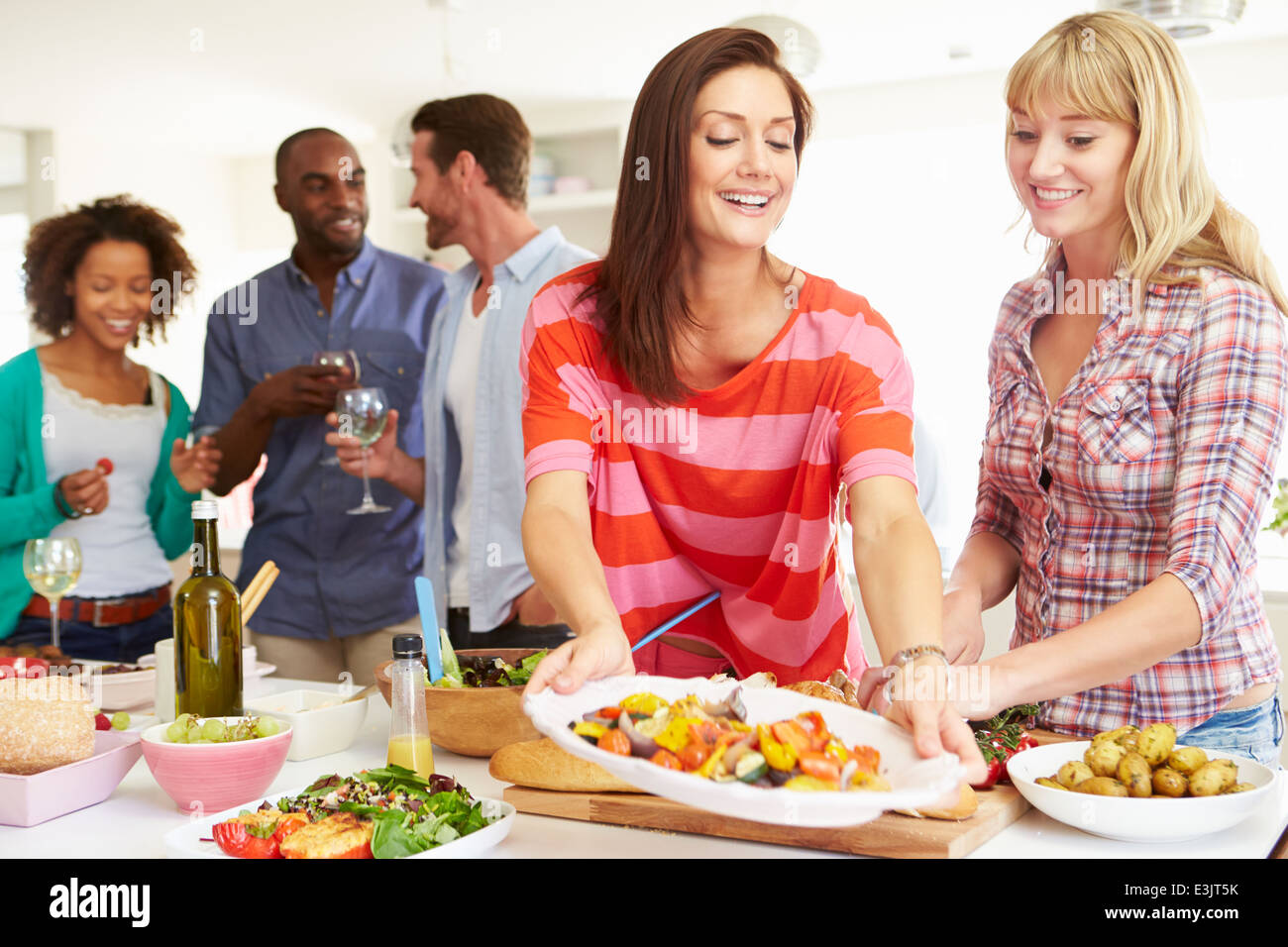 At home group hi-res stock photography and images - Alamy