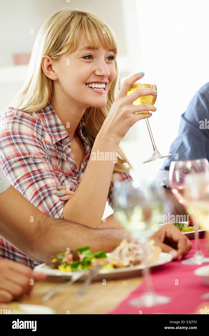 Young people dinner party hi-res stock photography and images - Alamy