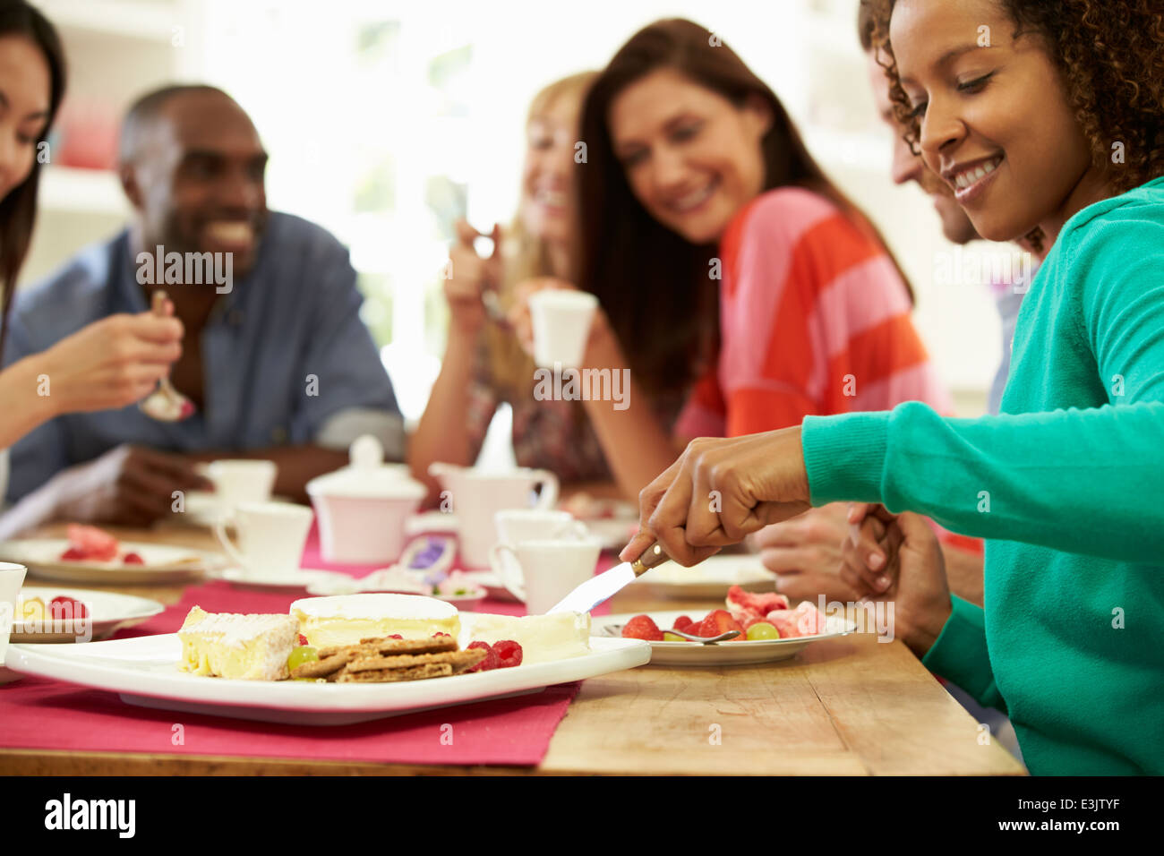 Coffee party hi-res stock photography and images - Alamy