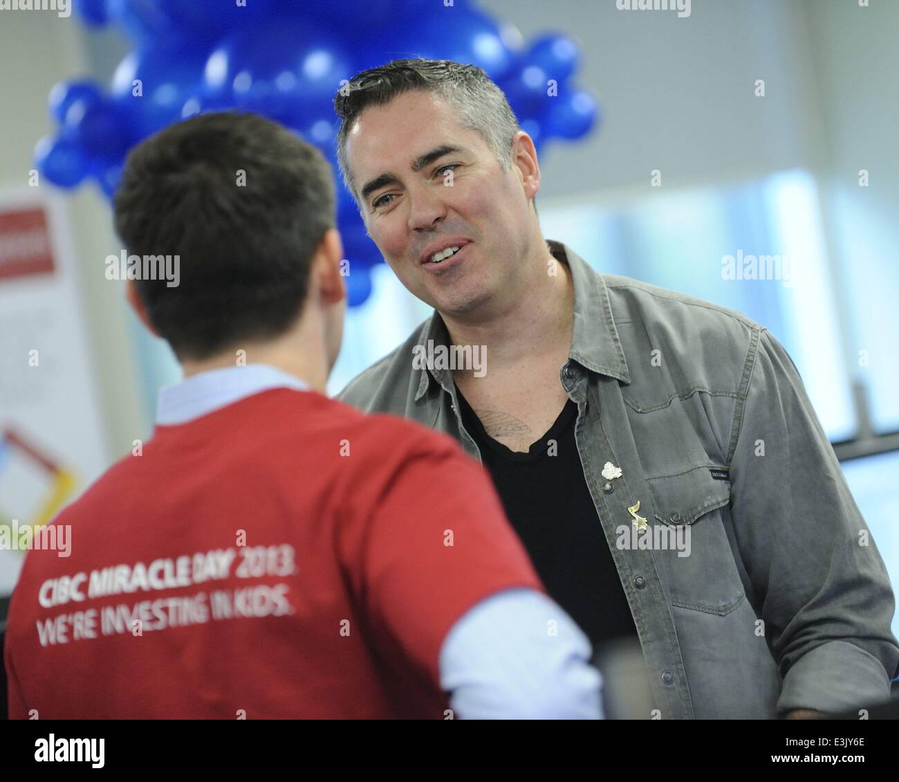 Celebrities join CIBC traders and advisors on the bank's trading floor ...