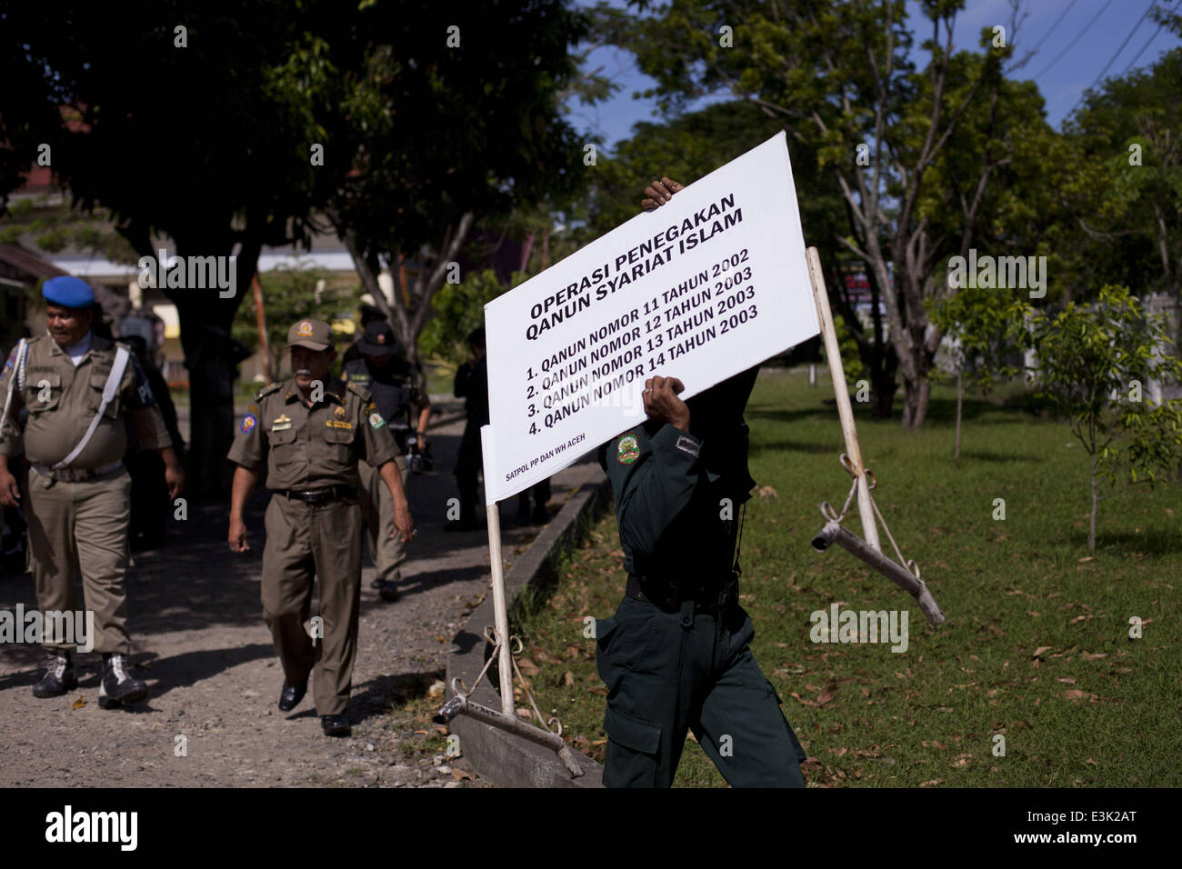 Banda Aceh, Aceh, Indonesia. 24th June, 2014. Special Sharia police ...