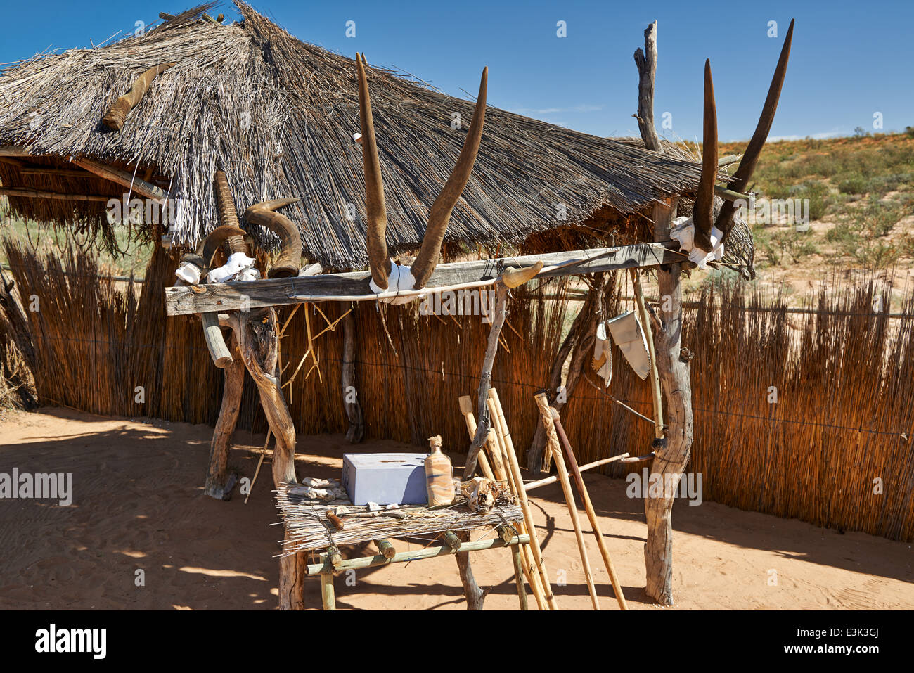 Indigenous bushmen hi-res stock photography and images - Alamy