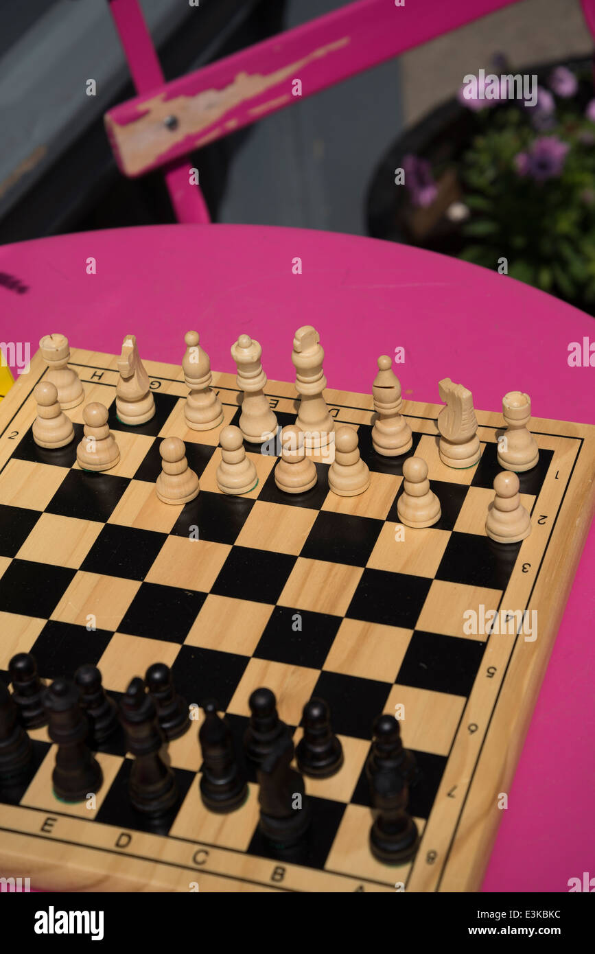 Chessboard with set out chess pieces Stock Photo - Alamy