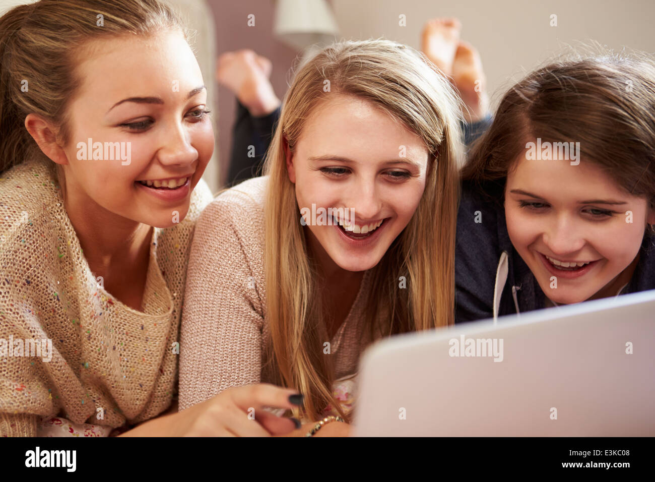 Laughing Girls Computer