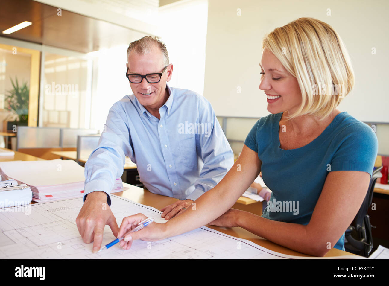 Modern architects hi-res stock photography and images - Alamy