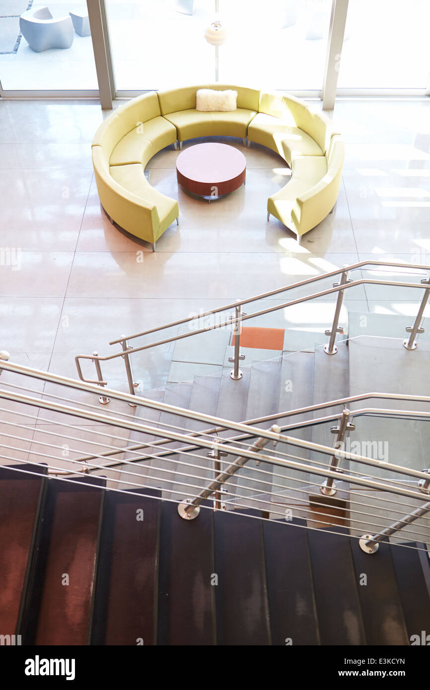 Office reception area open plan office hi-res stock photography and ...