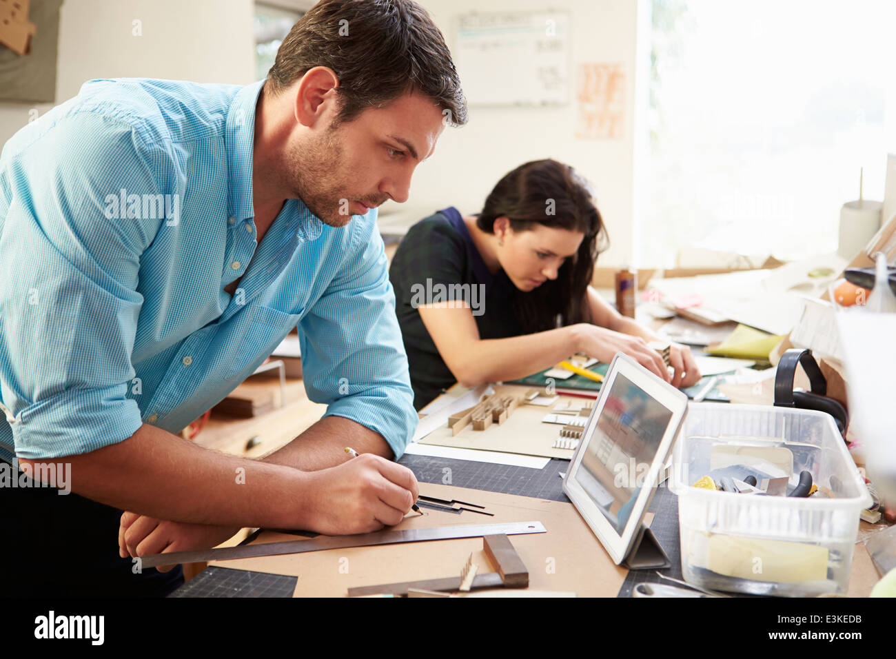 Making models hi-res stock photography and images - Alamy