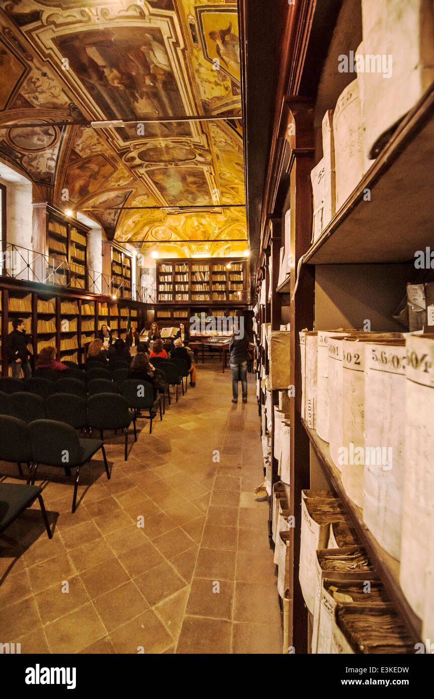 Naples library hi-res stock photography and images - Alamy