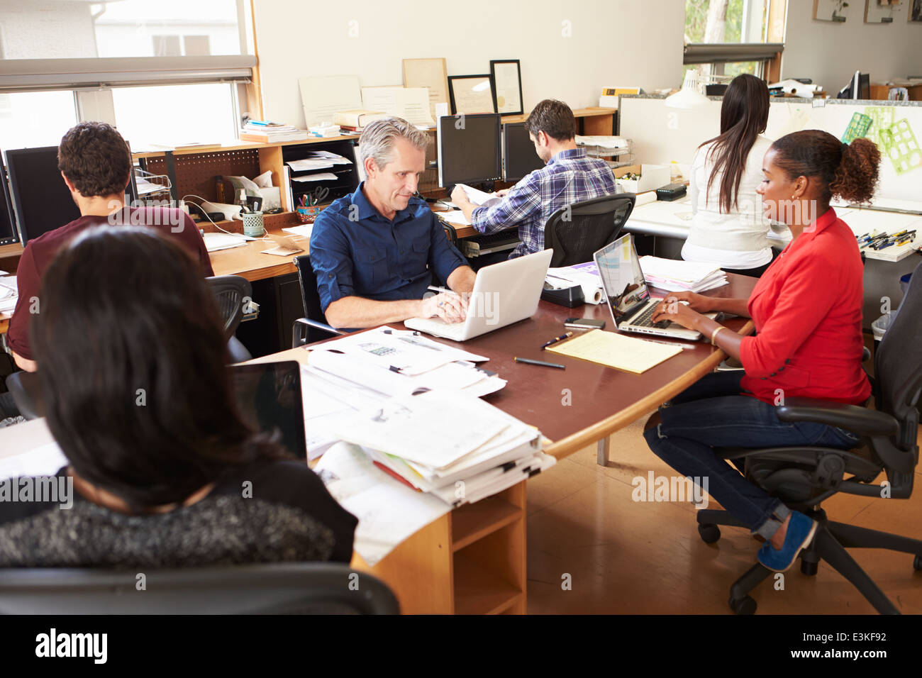 Desks hi-res stock photography and images - Alamy