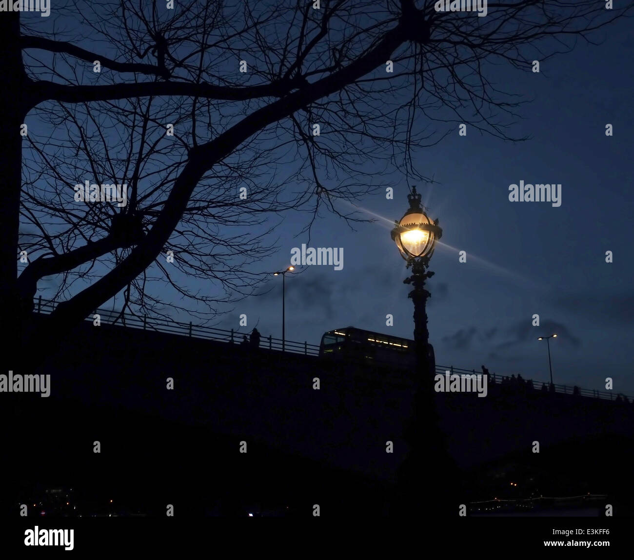 Waterloo bridge by night Stock Photo - Alamy