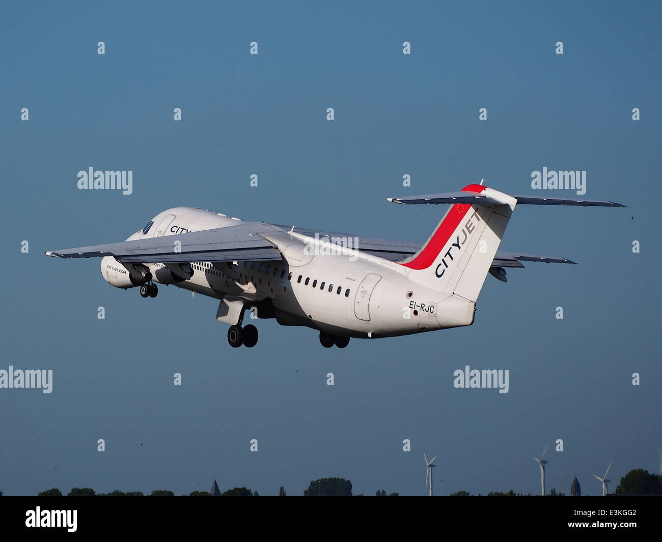 EI-RJC, a Cityjet British Aerospace Avro RJ85, takes off from Schiphol ...