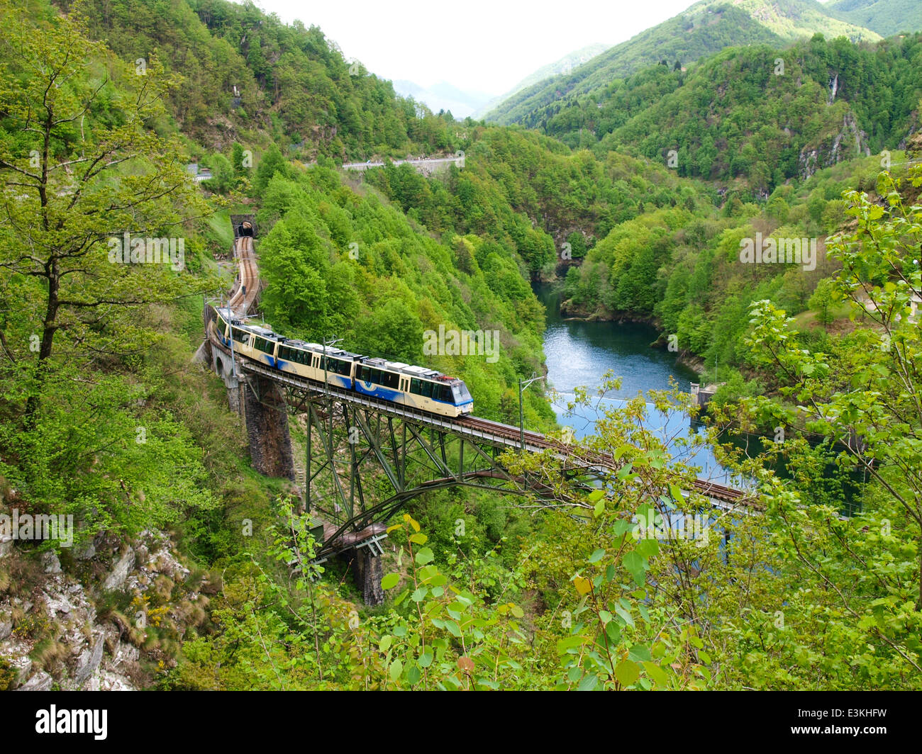 Centovalli train ticino switzerland hi-res stock photography and images ...