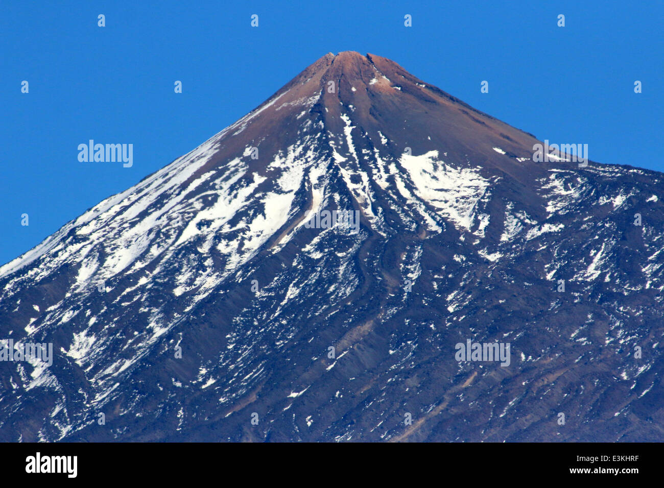 Views on the mountain peak of El Teide Volcano, highest summit on the ...