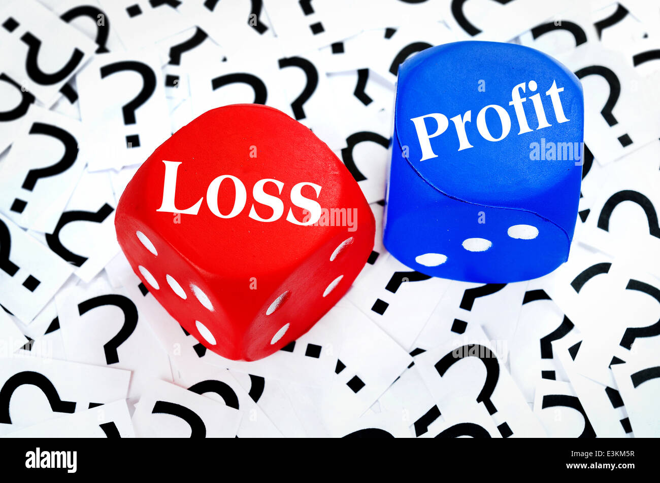 Question mark dice hi-res stock photography and images - Alamy