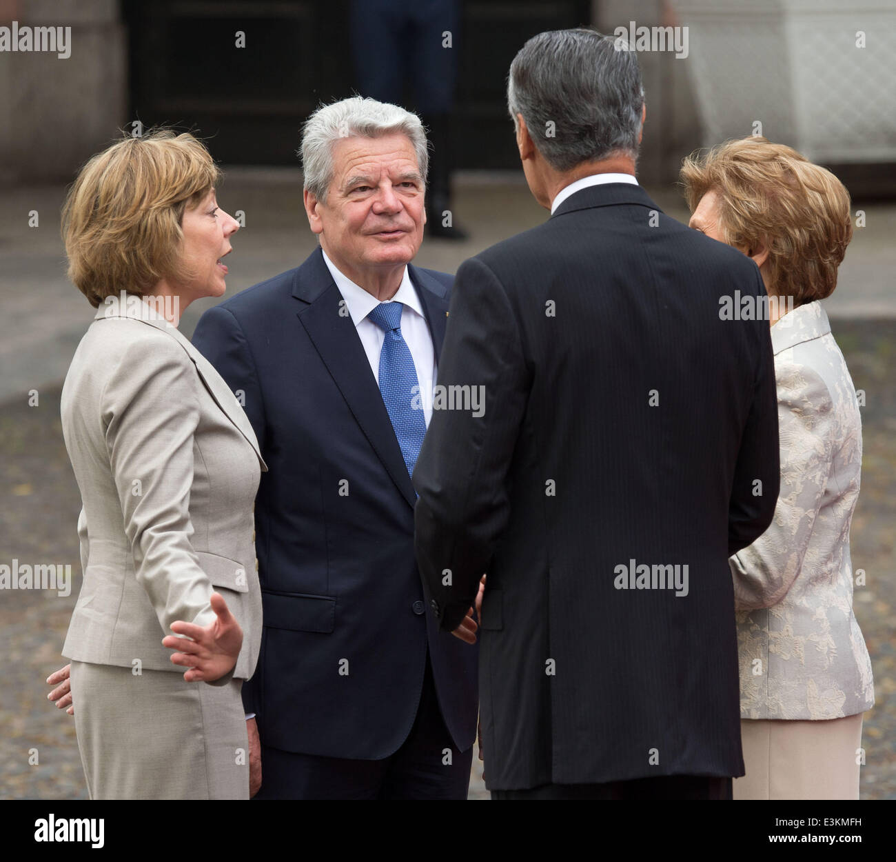 Lisbon, Portugal. 24th June, 2014. German President Joachim Gauck (2-L ...