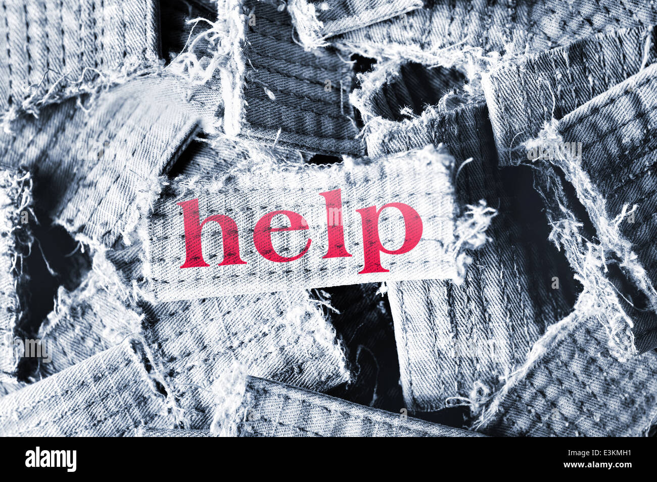 Paper piece word help hi-res stock photography and images - Alamy