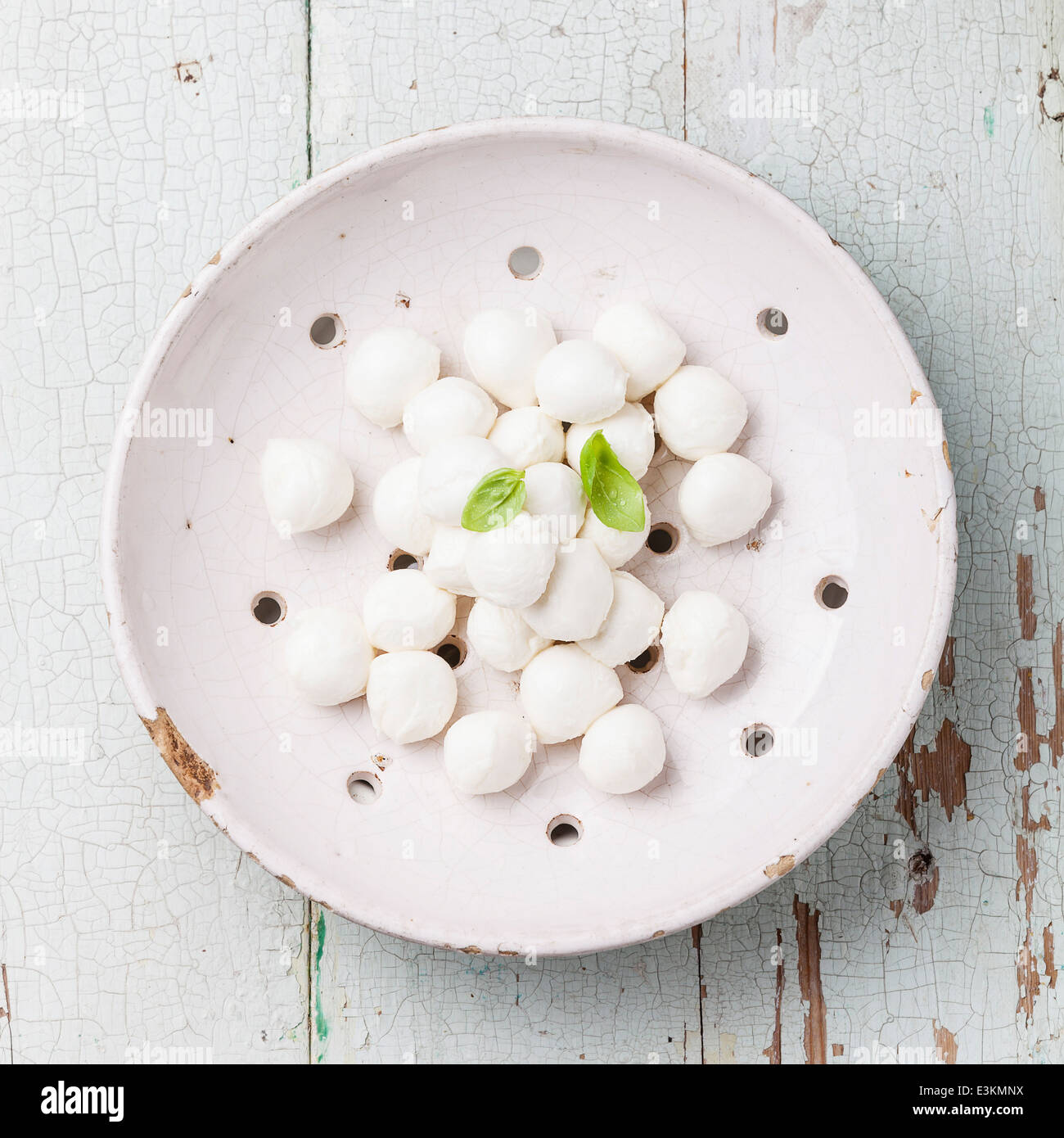 Colander background hi-res stock photography and images - Alamy