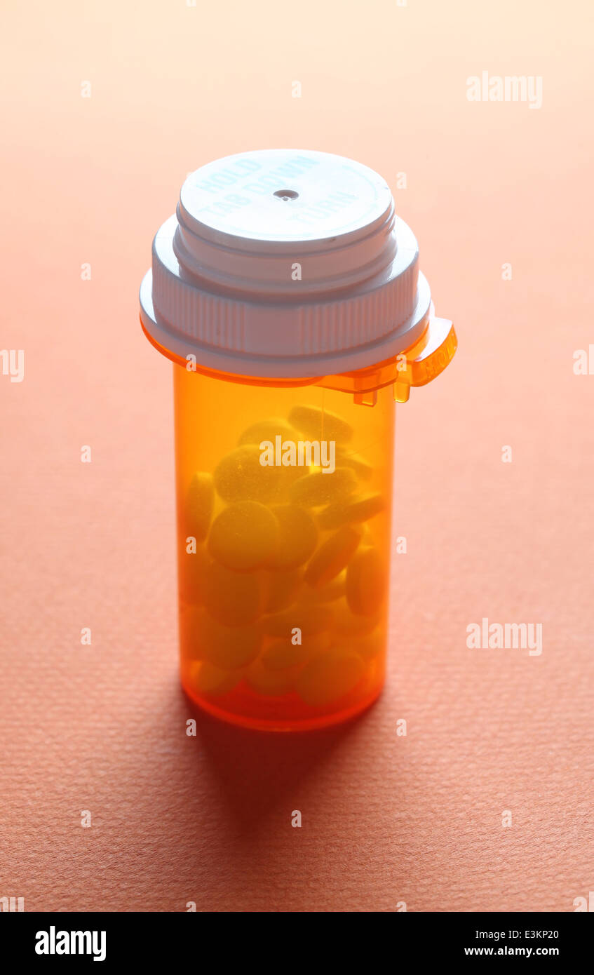 Prescription bottle hi-res stock photography and images - Alamy